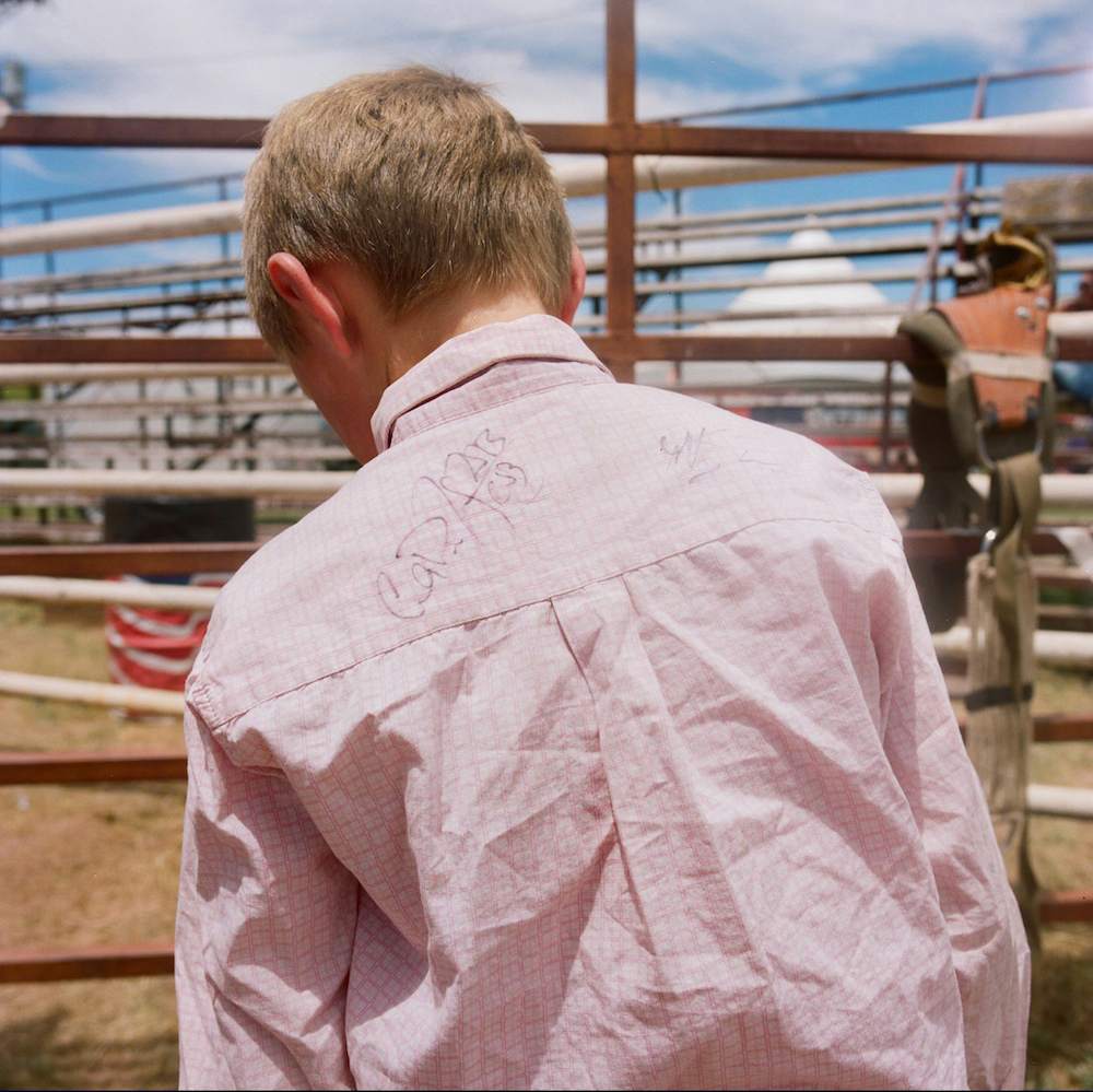 Melanie Metz – AINT—BAD