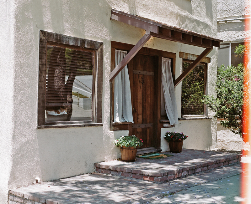 Max Knight – AINT—BAD