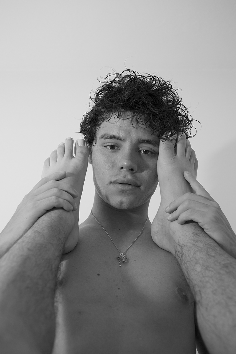 Santiago Sanchez – AINT—BAD