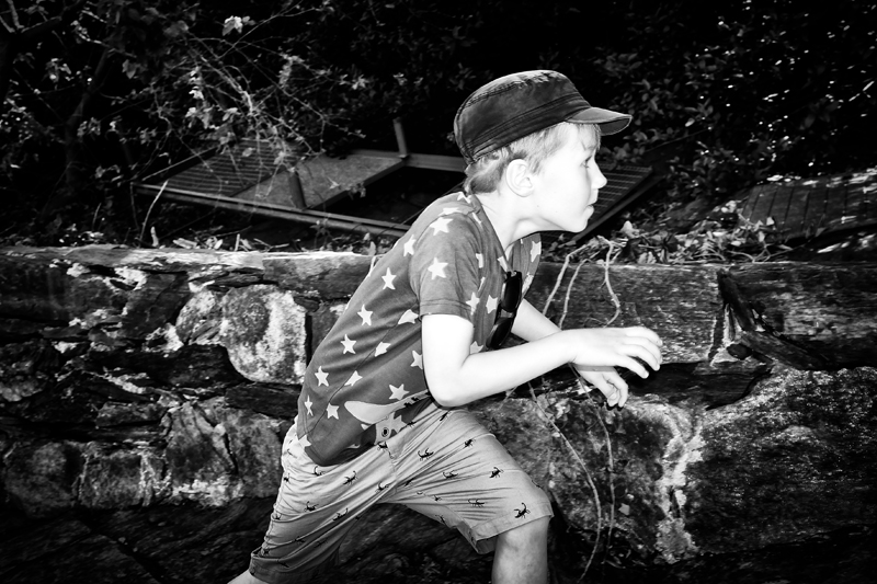 Oliver Raschka – AINT—BAD